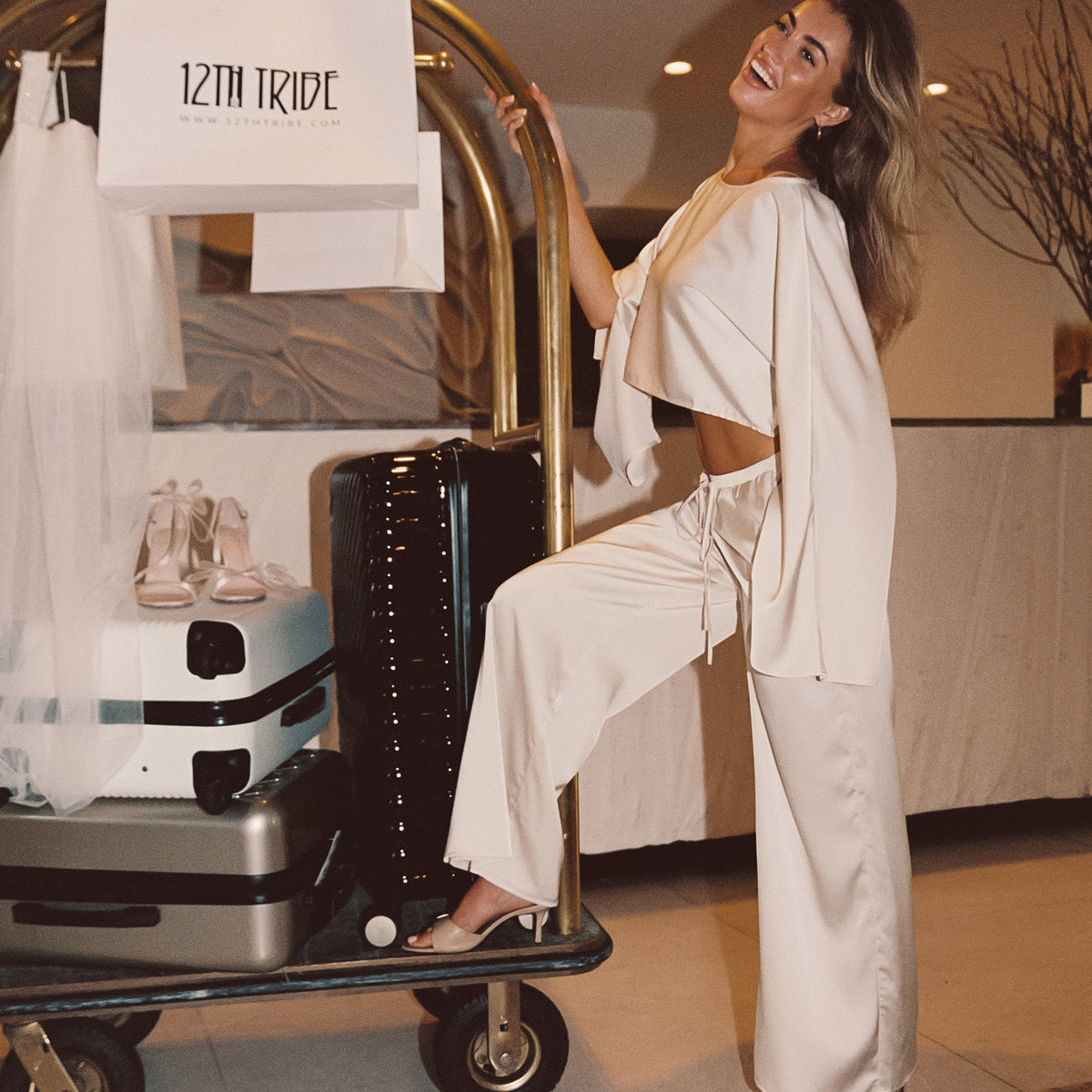 Clear Breeze Cream Satin Pants – 12th Tribe