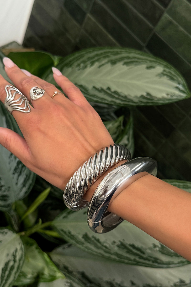 Elsa Set of 2 Silver Bangles – 12th Tribe