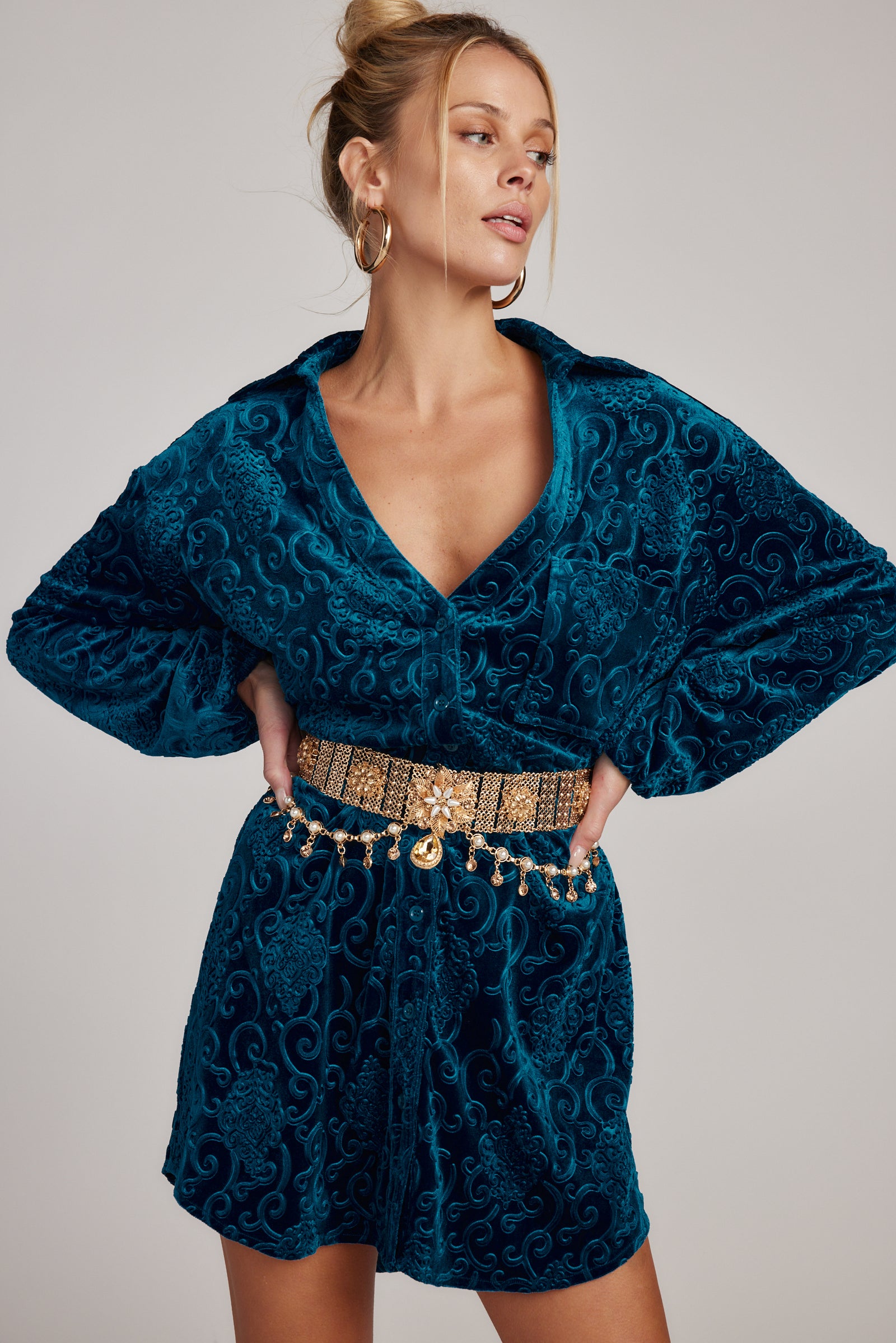 Kali Blue Long Sleeve Velvet Dress – 12th Tribe