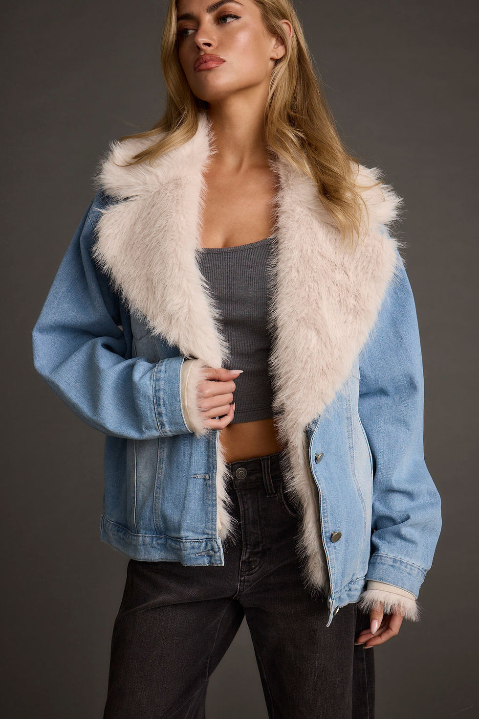 Rylee Denim Jacket with Faux Fur Trim – 12th Tribe